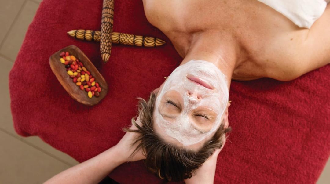 Love in the Red Centre: Your 4-Day Romantic Uluru Getaway | Ayers Rock ...