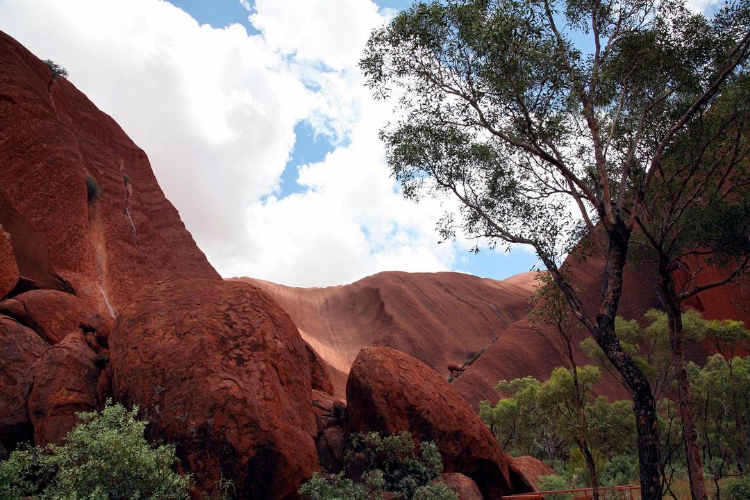 Exploring Uluru's Mysteries | Ayers Rock Resort