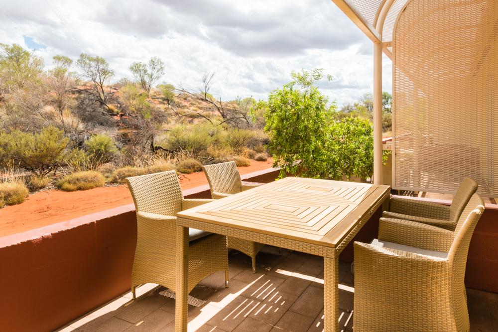 Emu Walk Apartments: Comfort & Style | Ayers Rock Resort