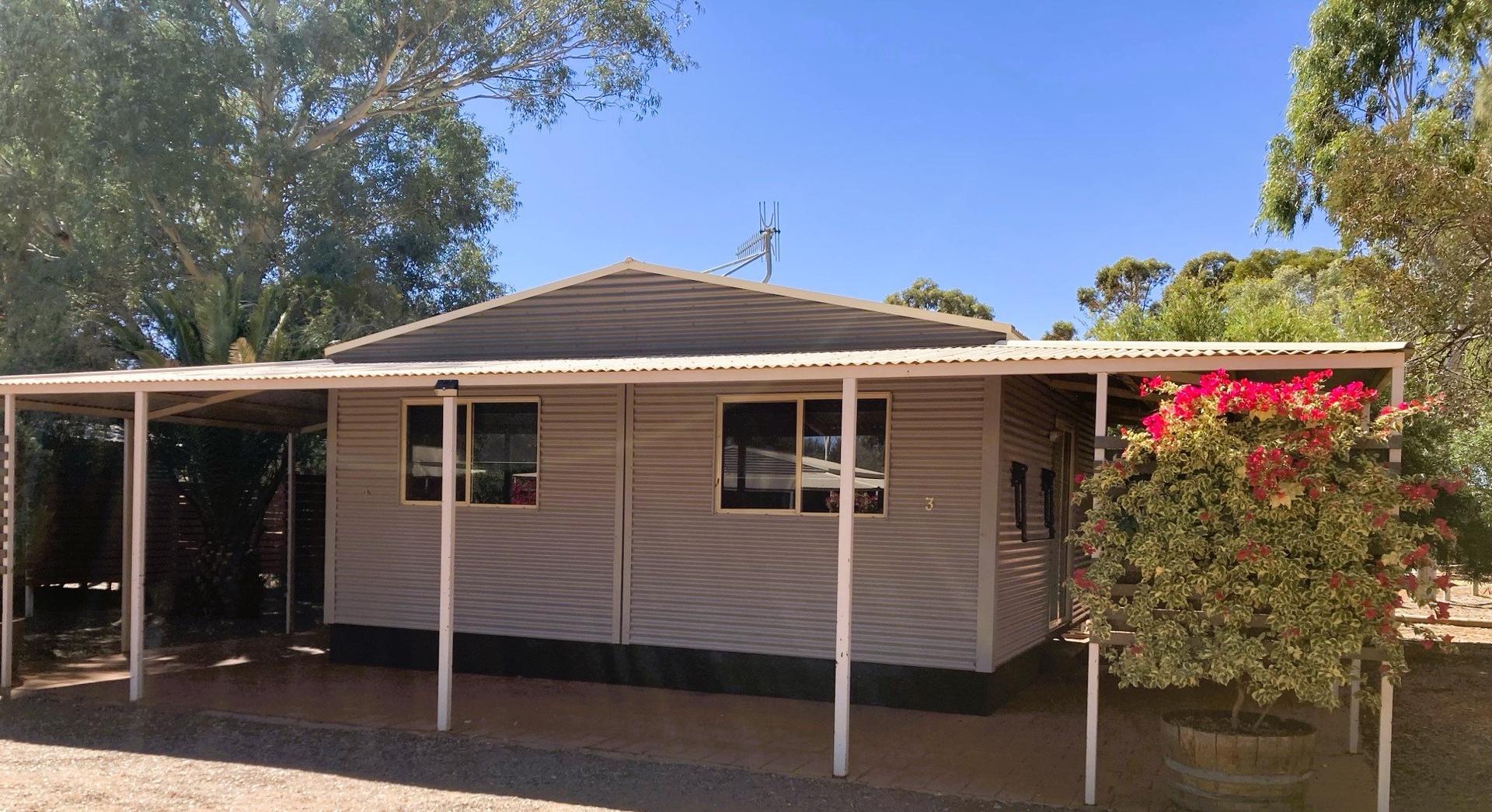 Drive to Uluru | Campground | Ayers Rock Resort