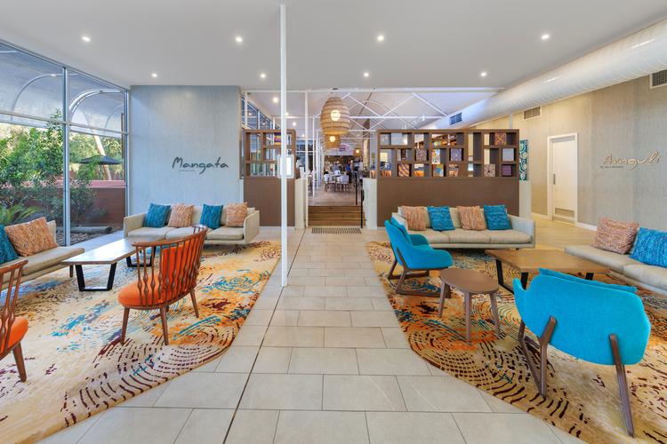 Mangata Bistro & Bar | Ayers Rock Resort