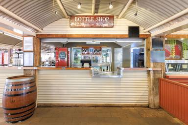 Bars & BBQs | Ayers Rock Resort