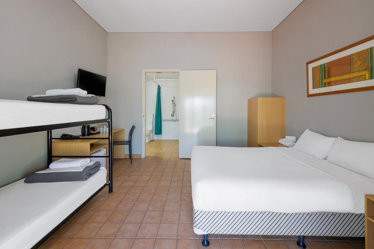 Outback Lodge | Ayers Rock Resort