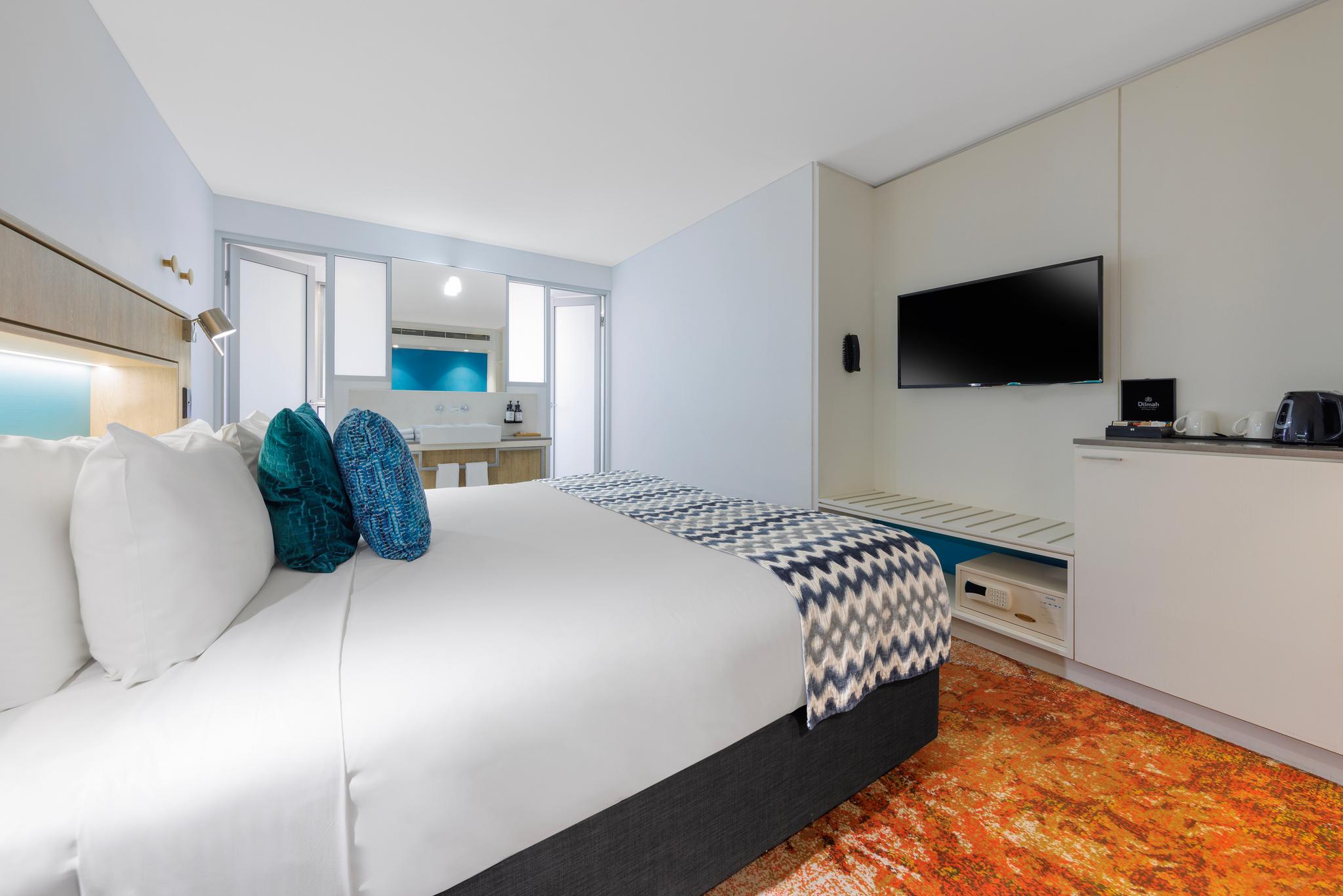 The Lost Camel Hotel | Ayers Rock Resort